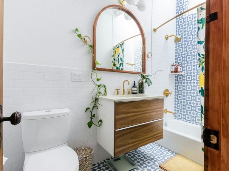 Toilet Flange Too High? (Here's What To Do) - Neighborhood Plumbing ...