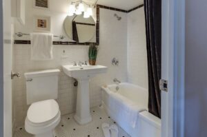 Toilet Flange Too High? (Here's What To Do) - Neighborhood Plumbing ...